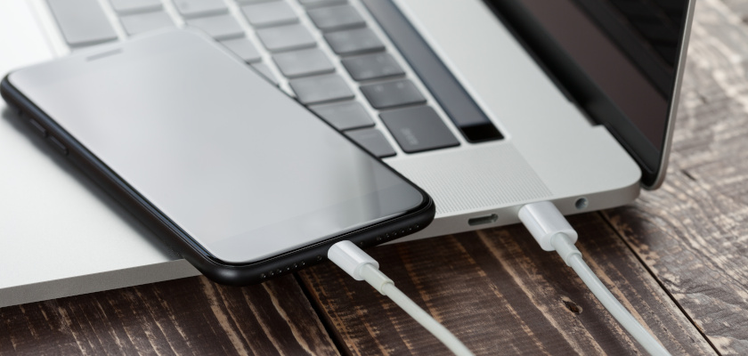 Rodzaje USB – jakie są typy złącza? USB-C a micro USB