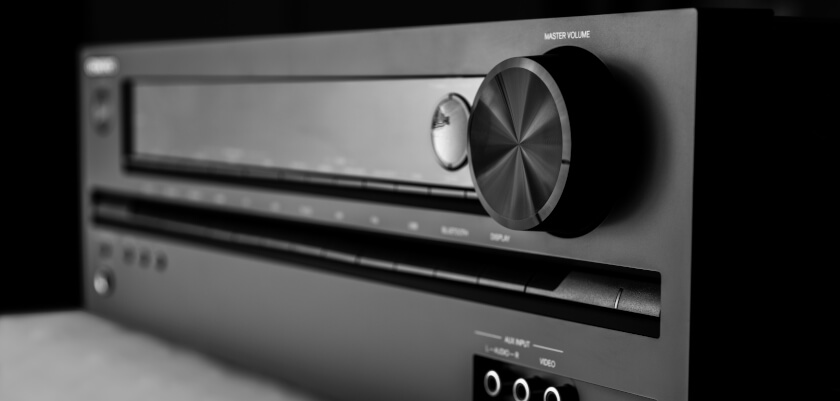 Co to jest amplituner i do czego służy? Poradnik zakupowy