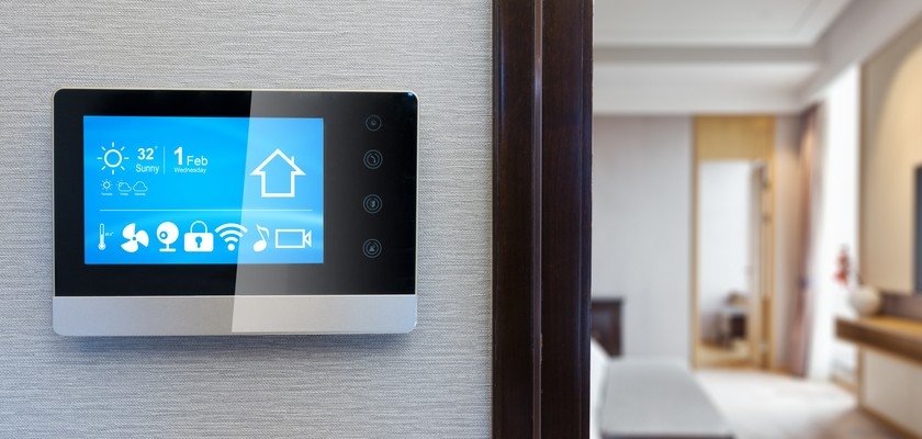 Jaki system inteligentnego domu kupić? Poradnik